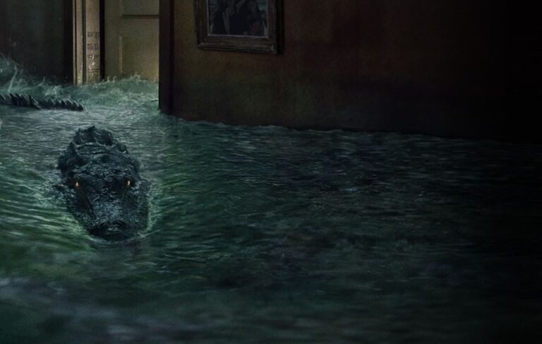 CRAWL 2 Creeping Forward - Last Movie Outpost