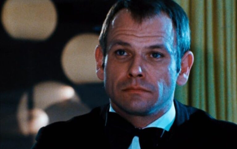 Retro Review: WORLD ON A WIRE (1973) - Last Movie Outpost
